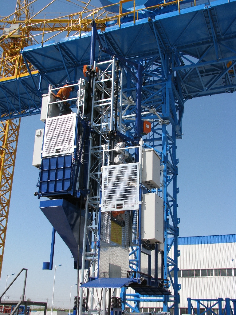 Multifunctional Building Hoist, Sinopro - Sourcing Industrial Products